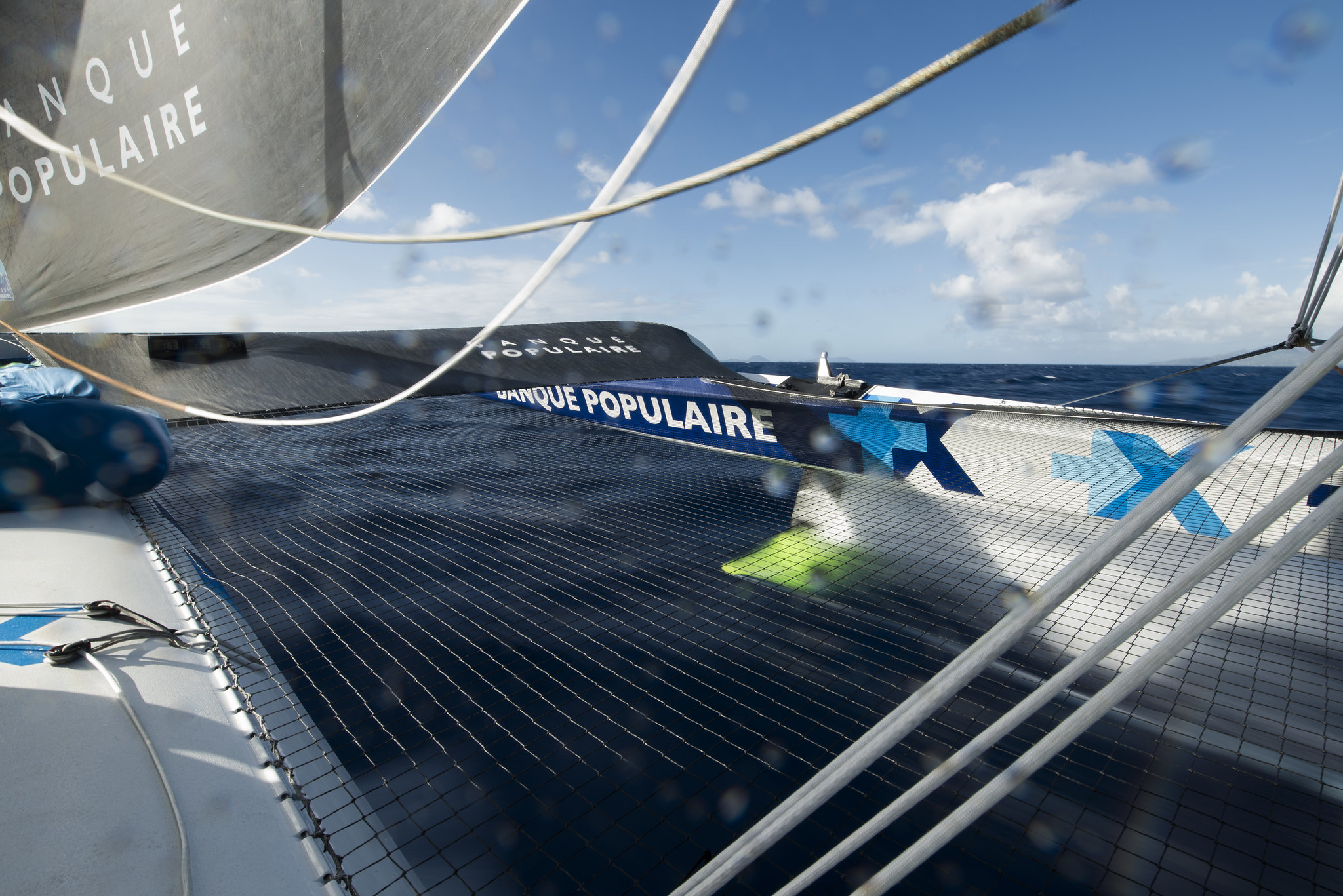 Maxi Banque Populaire IX - Tournée Guadeloupe février 2018 - Voile ...