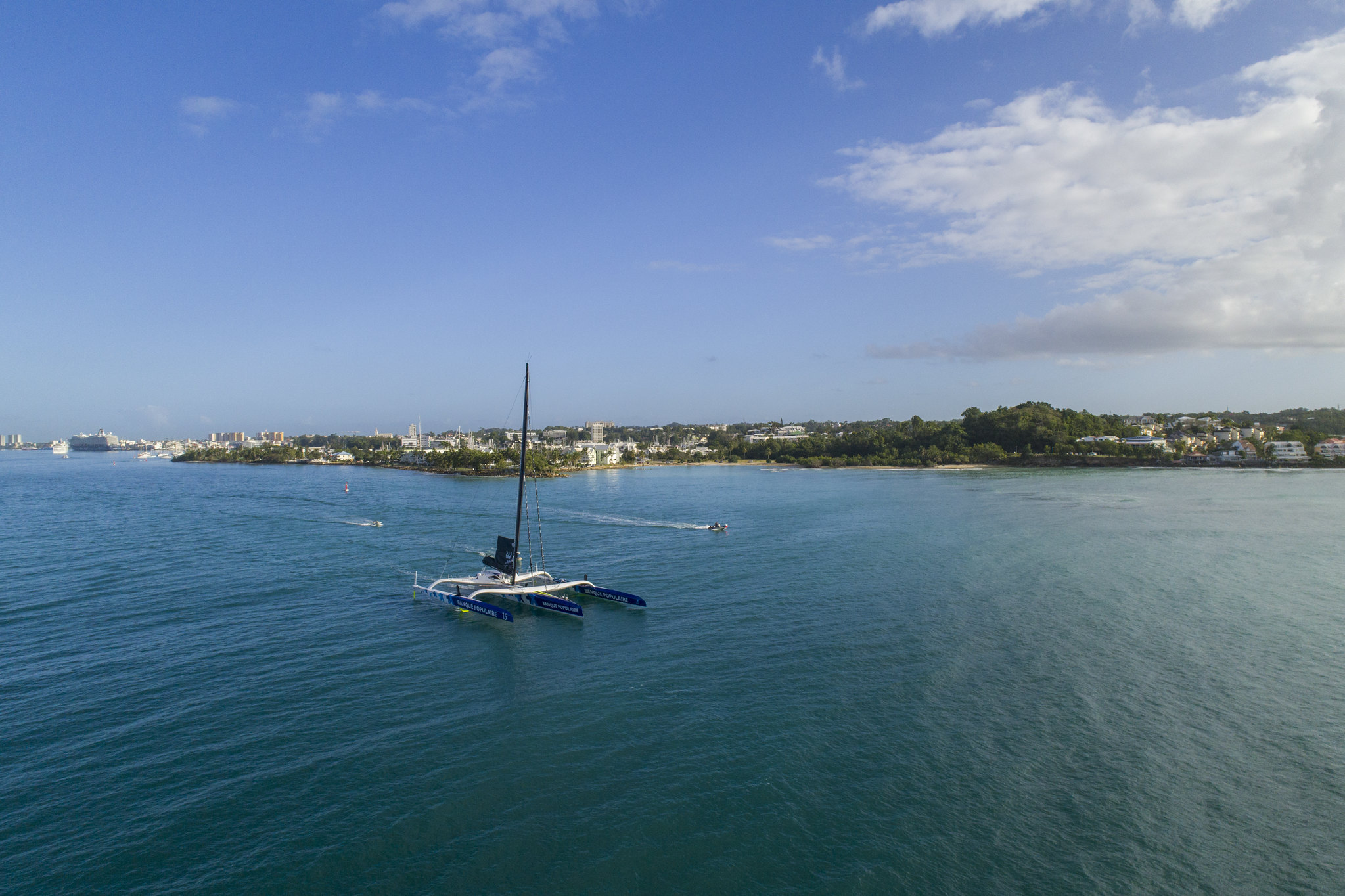 Maxi Banque Populaire IX - Tournée Guadeloupe février 2018 - Voile ...