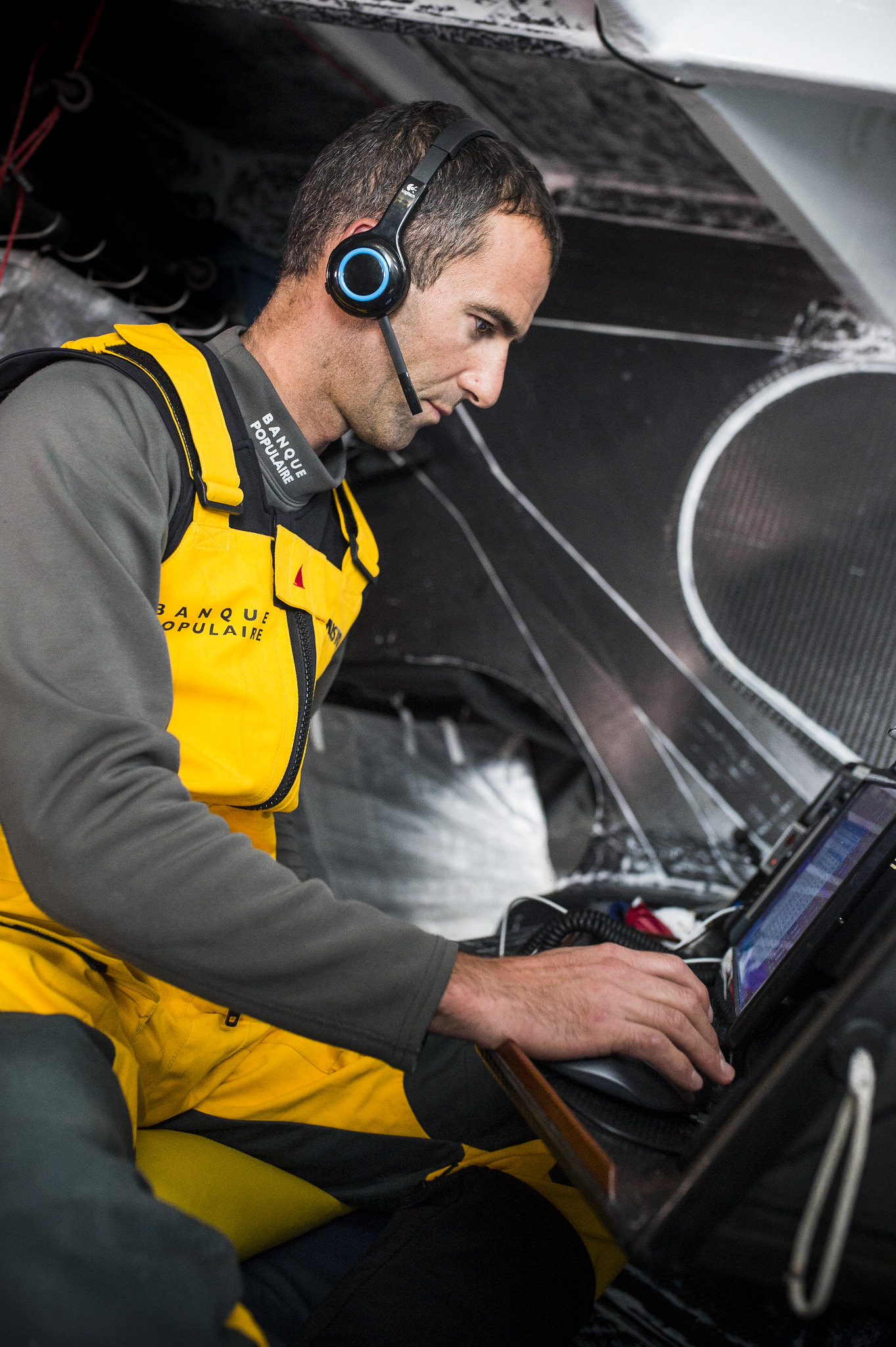 Mono BP VIII BI embarquée Vendée Globe 2016_copyright V.Curutchet ...