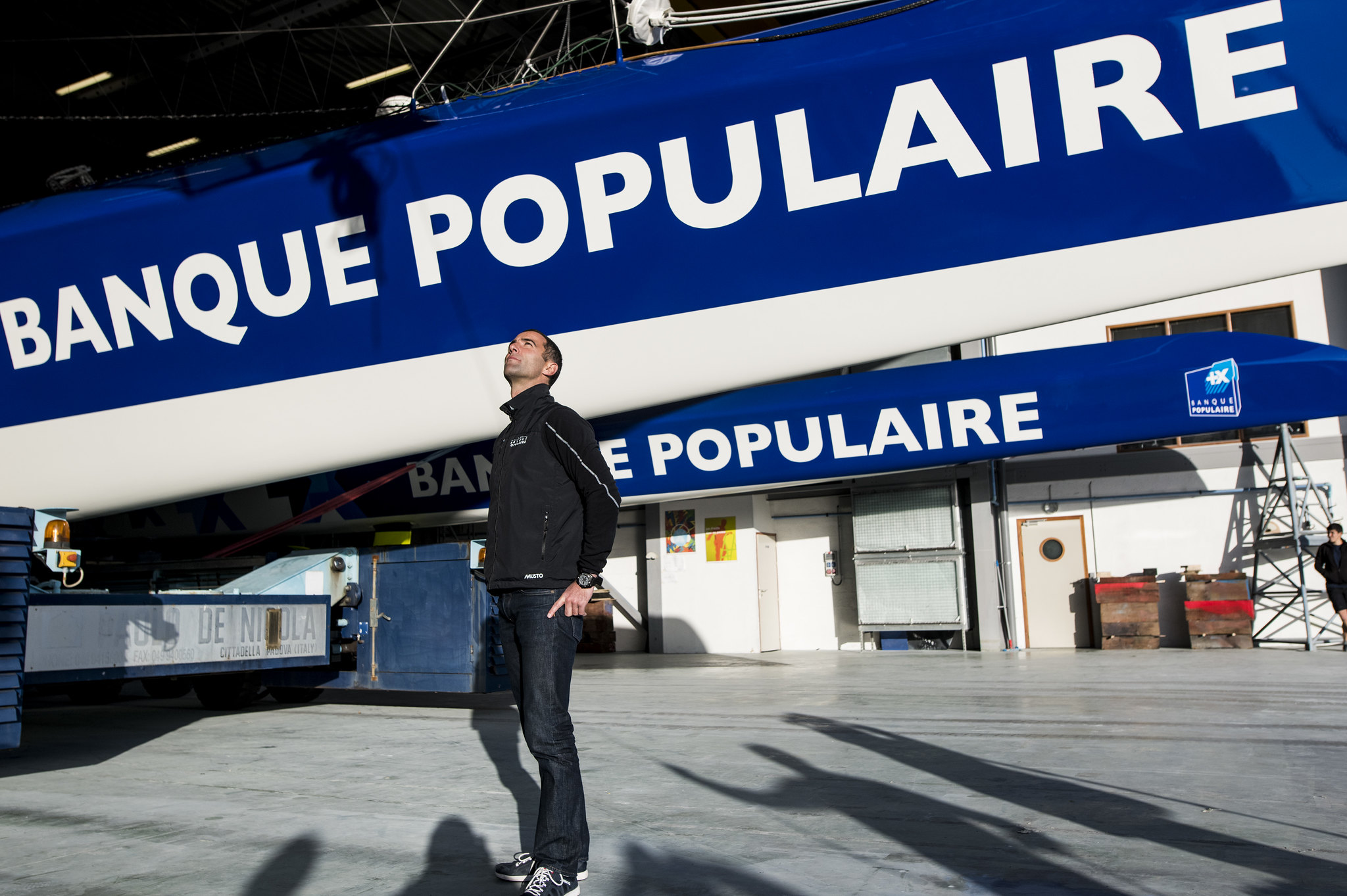 Mise à l'eau - Maxi Banque Populaire IX - Voile Banque Populaire