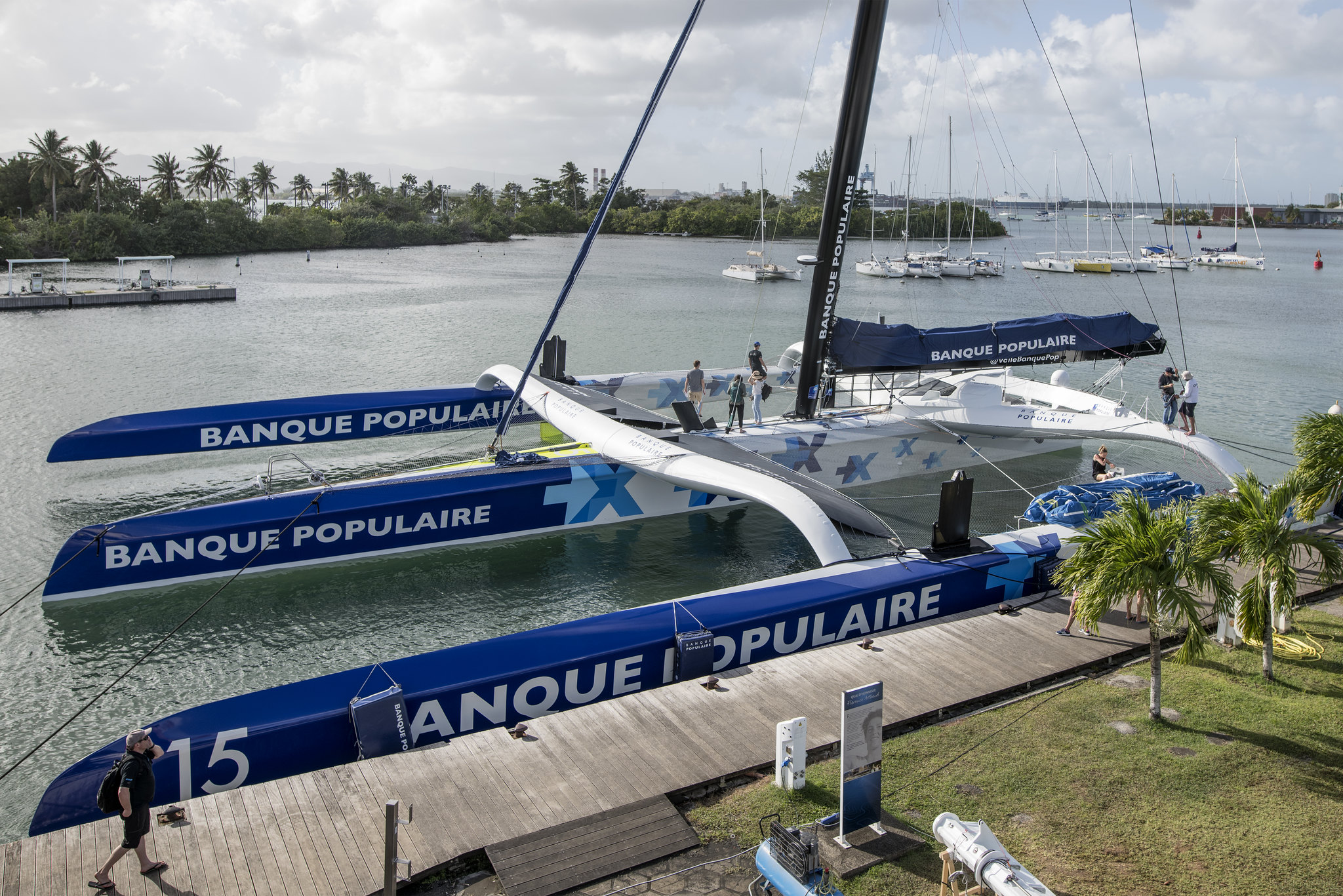 Maxi Banque Populaire IX - Tournée Guadeloupe février 2018 - Voile ...